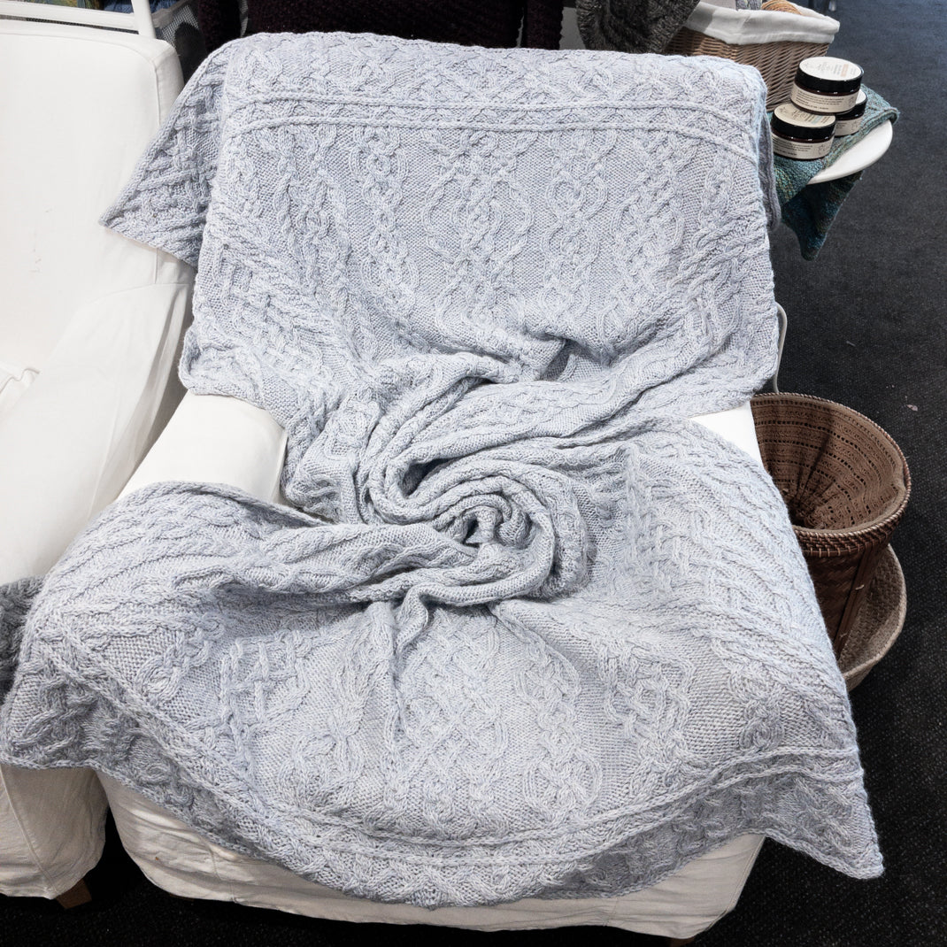Celtic Trail Sampler Throw Knitting Kit | Plymouth Galway – ATELIER YARNS